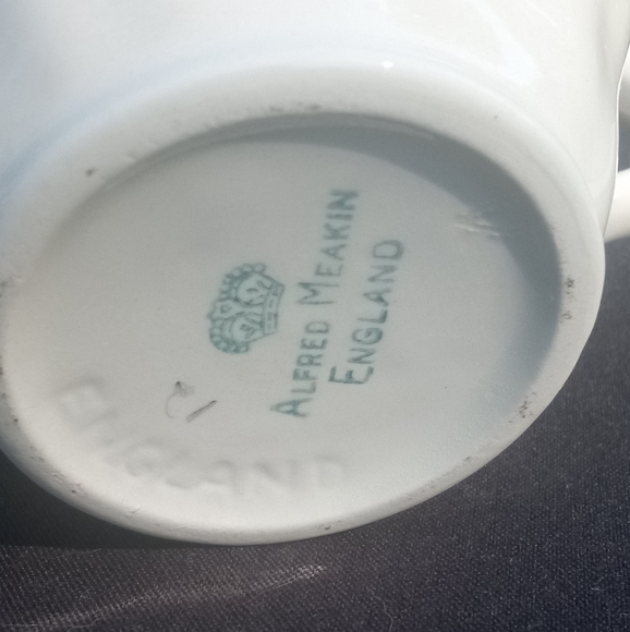 Alfred Meakin | Dining | Vintage Alfred Meakin Creamer Rose Pattern ...